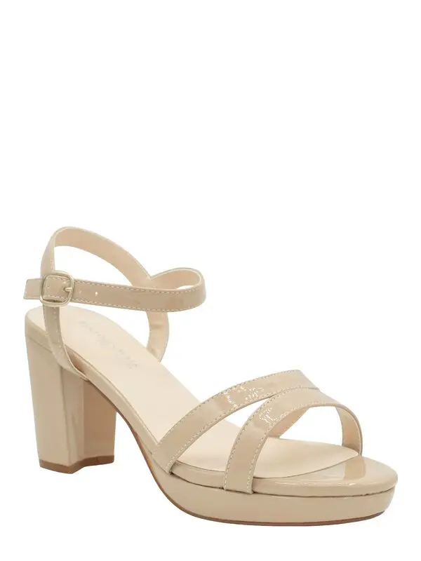 TOUCH UPS Harmon Platform Sandal - Beige