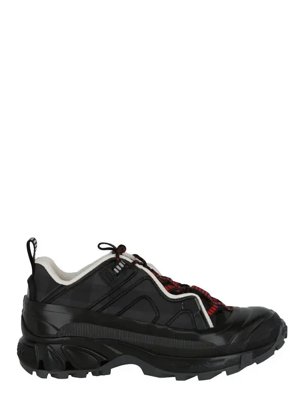 Burberry Arthur Low-top Check Sneakers - Black/red