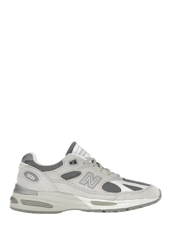 NEW BALANCE 991v2 Miuk Sneakers - Nimbus Cloud/cool Grey/silver