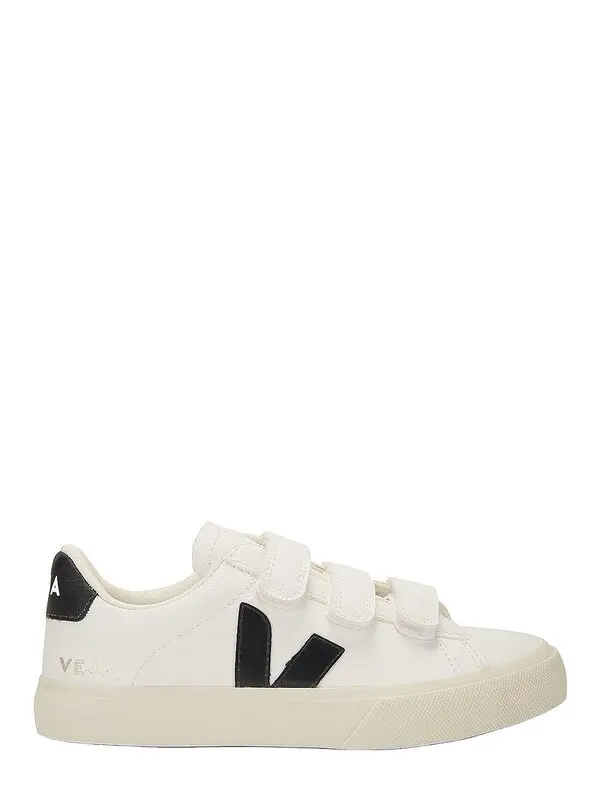 VEJA Recife Logo Sneakers - Extra White & Black