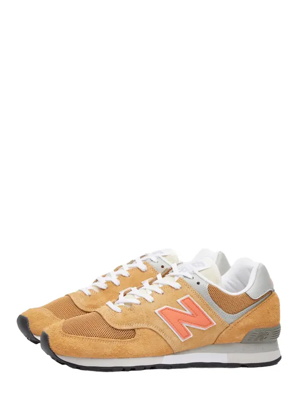 NEW BALANCE Ou576coo Made In Uk Sneakers - Latte