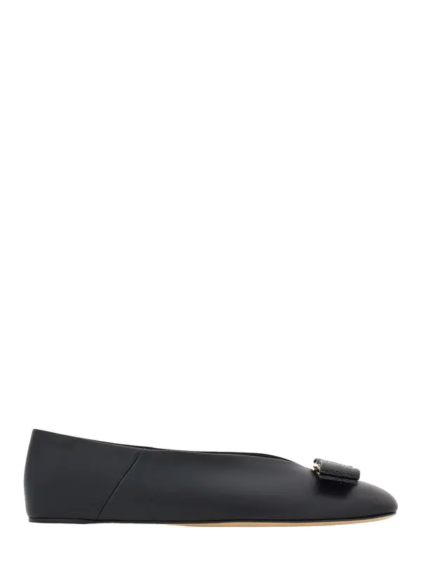 FERRAGAMO Vara Leather Ballerinas - Black