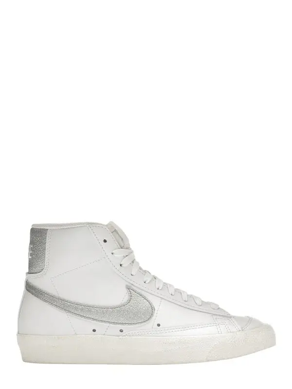 Nike Blazer Mid 77 Essential Sneakers - White/metallic Silver/sail
