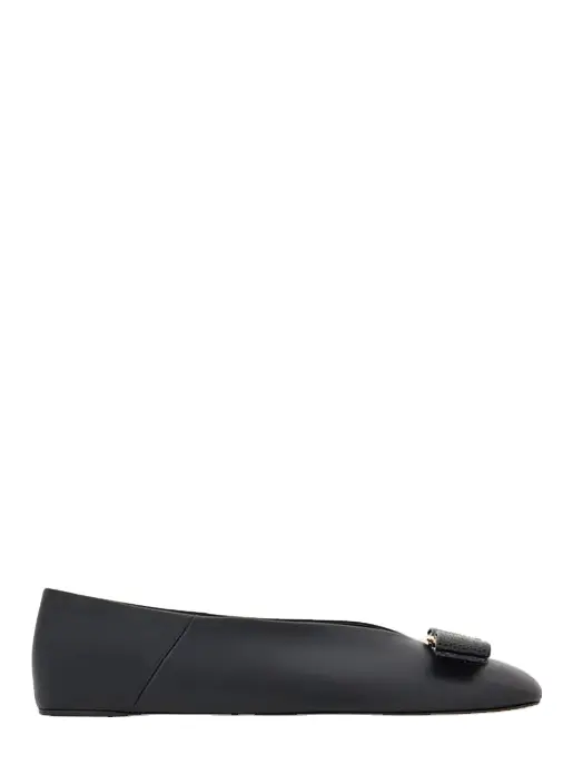 FERRAGAMO Vara Bow Nappa Leather Ballet Flat - Black