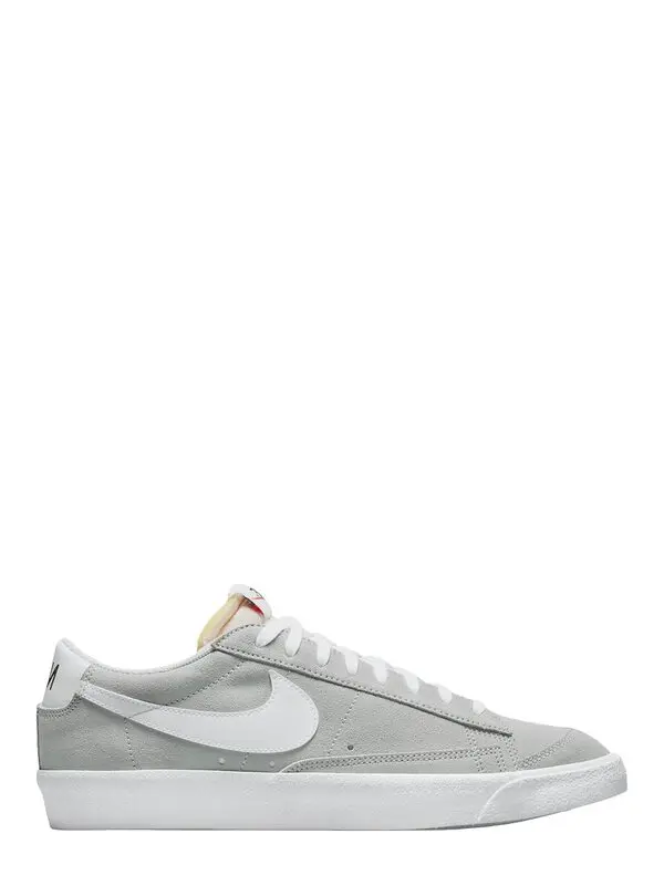Nike Blazer Low Suede Sneakers - Grey/white
