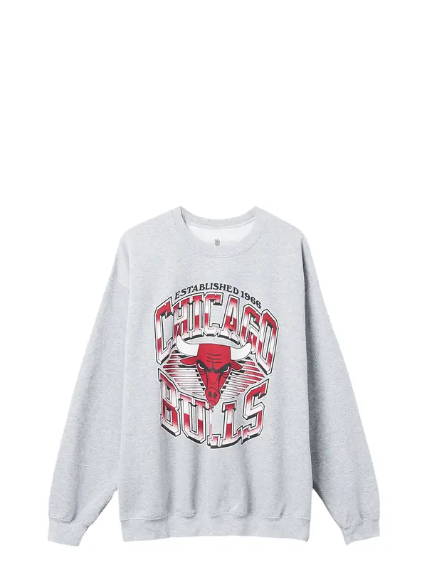 Junk Food Clothing Bulls Chrome Lines Fleece Sweatshirt - Heather Grey