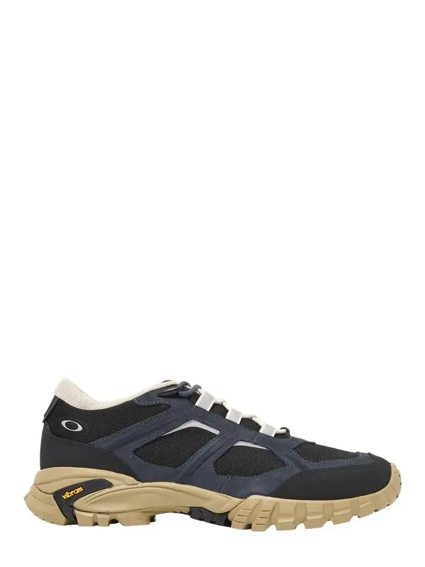 Oakley Sierra Terrain Lace-up Sneakers - Graphite