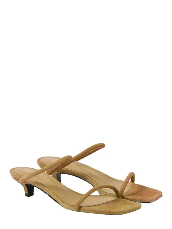 TOTEME The Minimalist 35 Suede Sandals - Beige