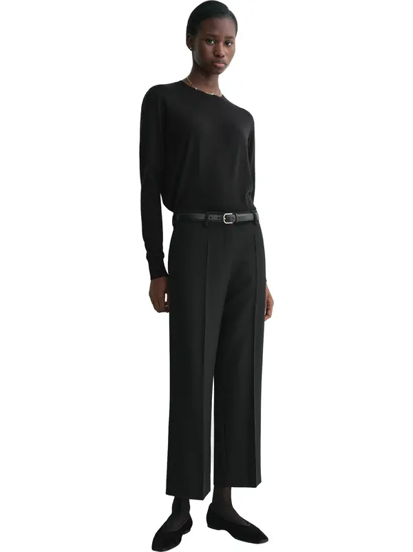 TOTEME Cropped Straight Trousers - Black