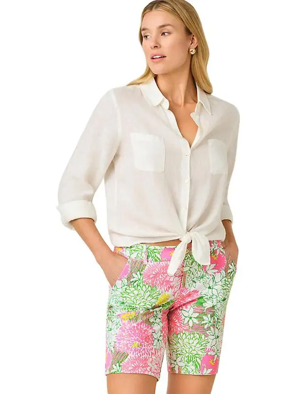 Lilly Pulitzer® Natia Knit Short - Resort White Mum Patch