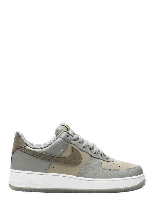 Nike Air Force 1 '07 Lv8 Sneakers - Grey
