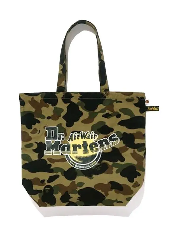 A BATHING APE X Dr. Martens 1st Camo Tote Bag - Green