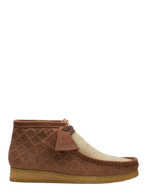 Clarks Wallabee Boot - Brown/red