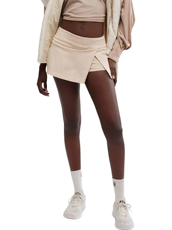 Free People Hot Shot Skort - Cappucino