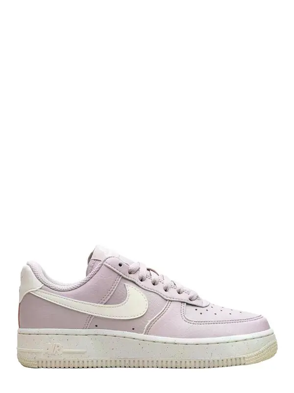 Nike Air Force 1 '07 Sneakers - Pink