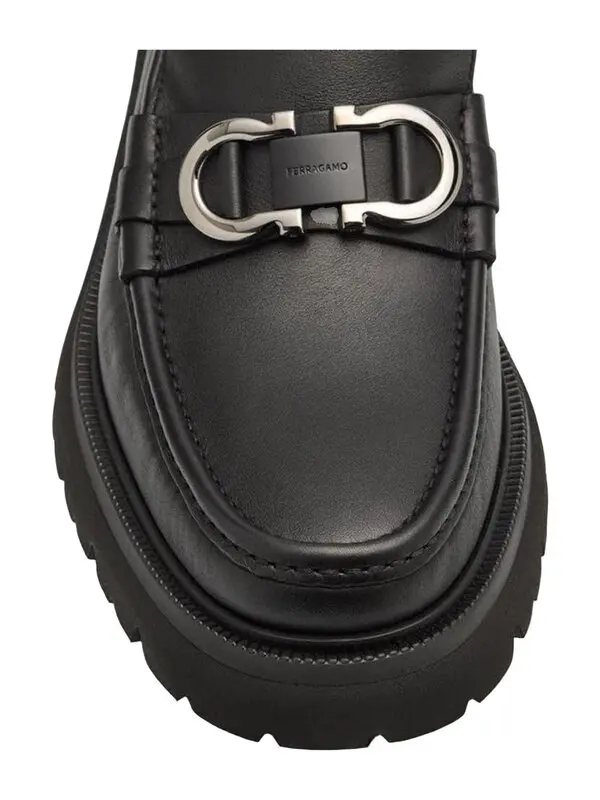 FERRAGAMO Cocoon Gancini Penny Loafers - Nero