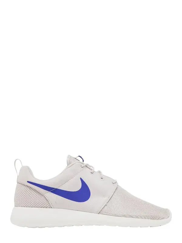 Nike Roshe One Sneakers - Tan