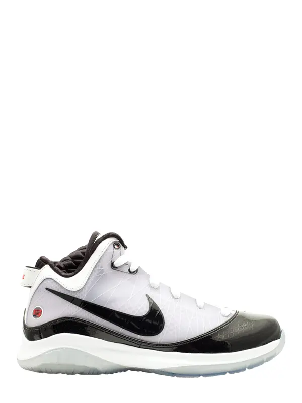Nike Lebron 7 P.s. Playoff Sneakers - White