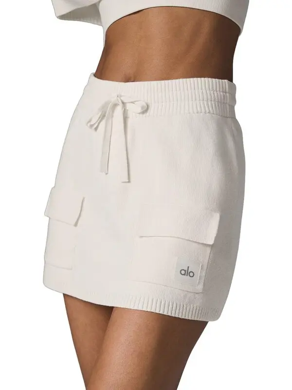 Alo Yoga Scholar Knit Cargo Skirt - Ivory