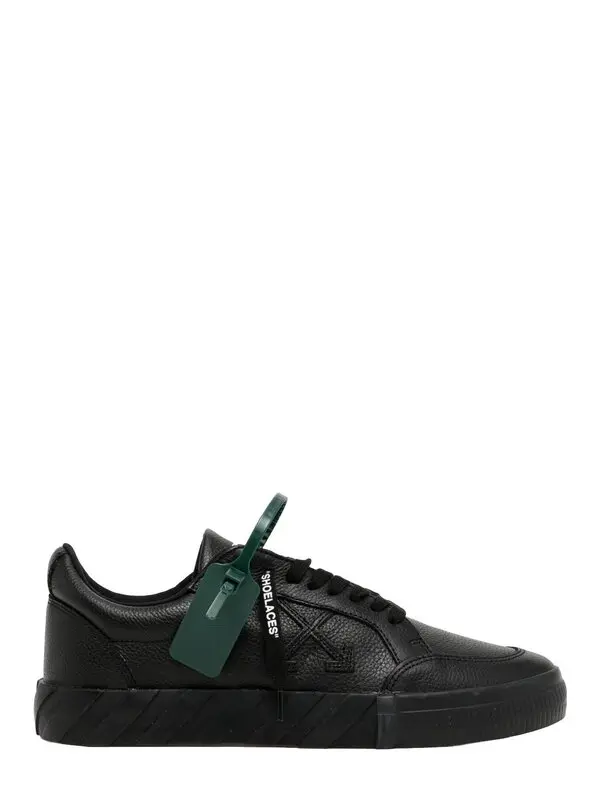 Off-White Vulcanized Low-top Sneakers - 1010 Black Black