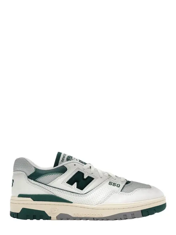 NEW BALANCE 550 Sneakers - Sea Salt/marsh Green