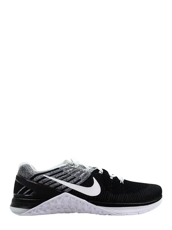Nike Metcon Dsx Flyknit Sneakers - Black
