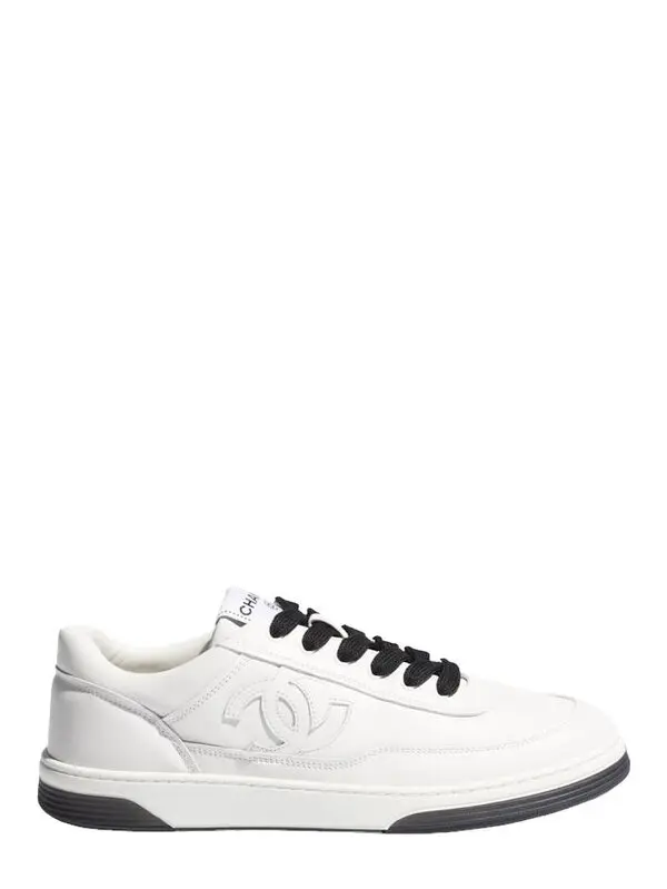 Chanel Low Top Trainer - White/black