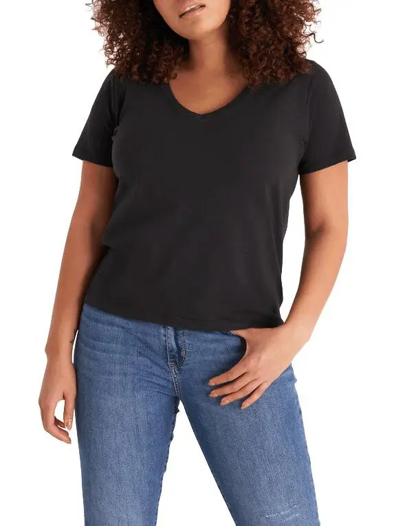 THE STANDARD STITCH V Neck Tee - Onyx