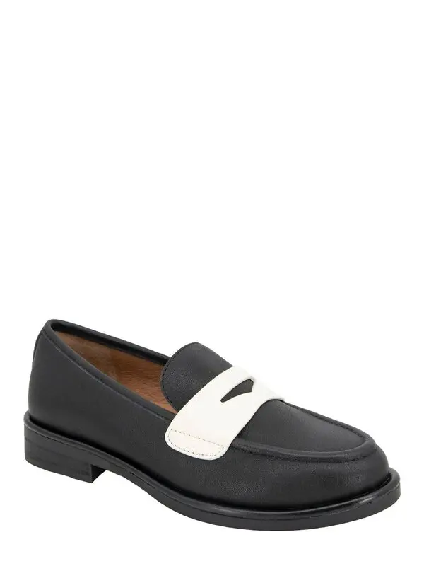 Gentle Souls By Kenneth Cole Cybil Loafer - Black Leather