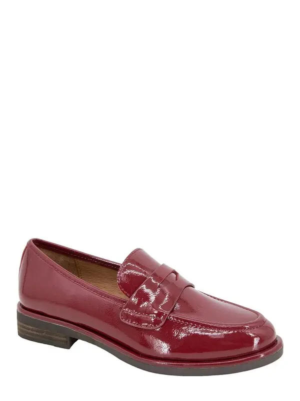Gentle Souls By Kenneth Cole Cybil Loafer - Rio Red Patent
