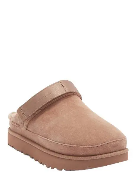 UGG Goldenstar Cozy Clog - Rocky Oak