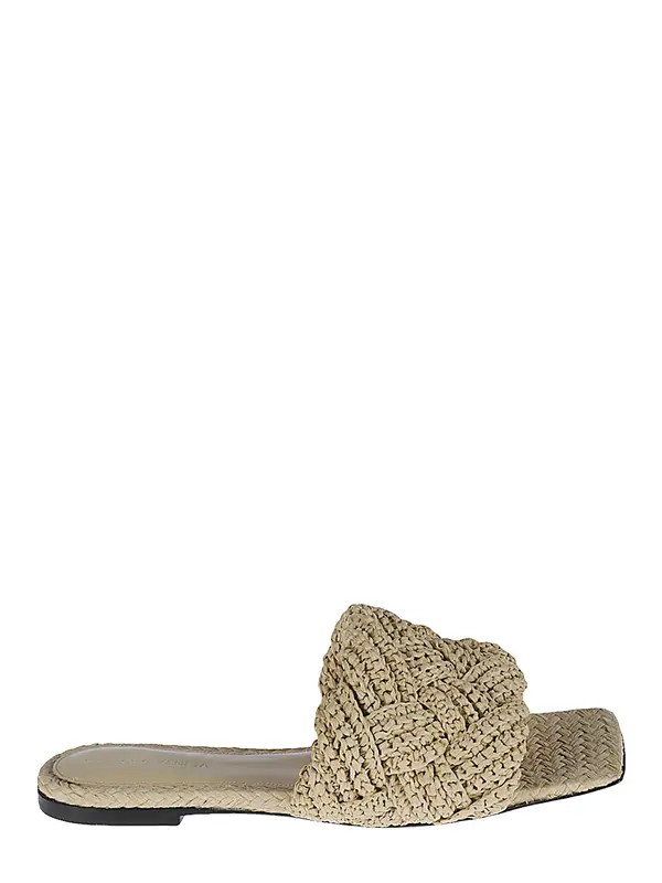 Bottega Veneta Lido Leather Sandals - Beige
