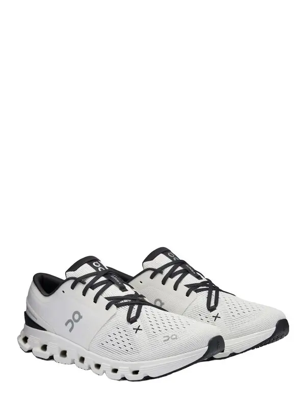 On Cloud X 4 Training Sneakers - Ivory/black