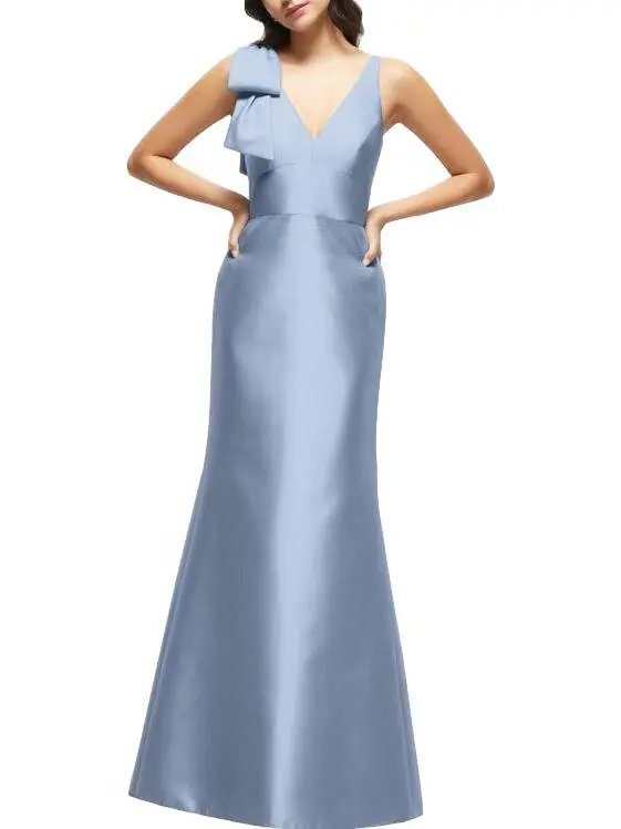Alfred Sung Bow Detail Trumpet Gown - Cloudy