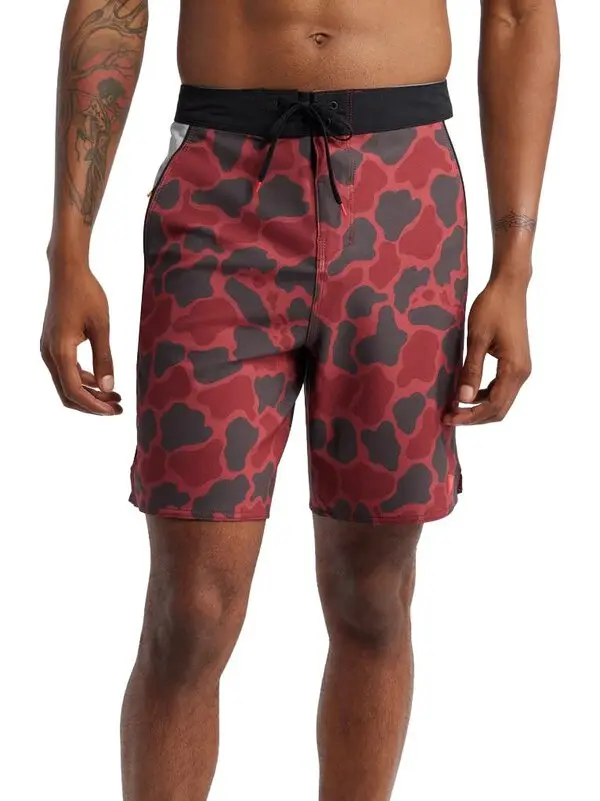FLORENCE Airtex Gamma Water Repellent Board Shorts - Maroon Camo