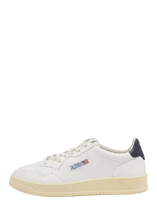 AUTRY 01 Low Leather Sneakers - White/navy