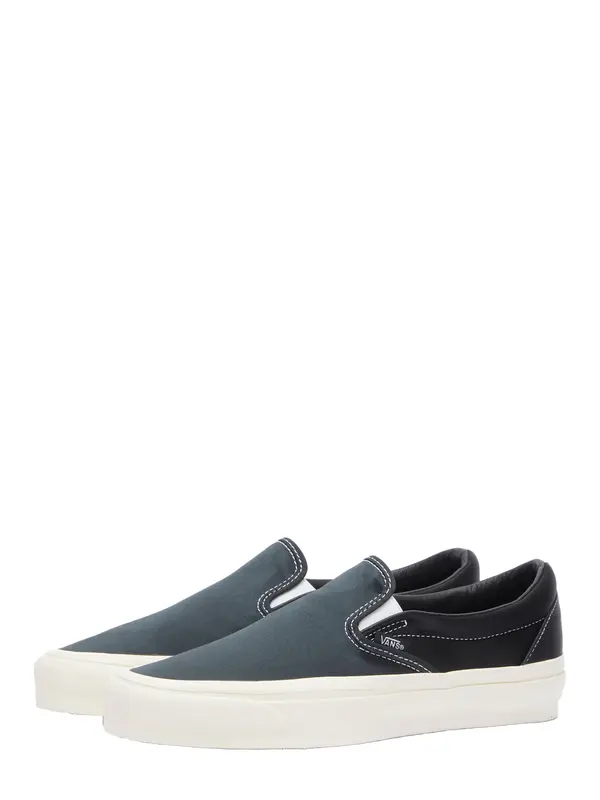 VANS Lx Slip-on Reissue 98 - Satin Jet Set