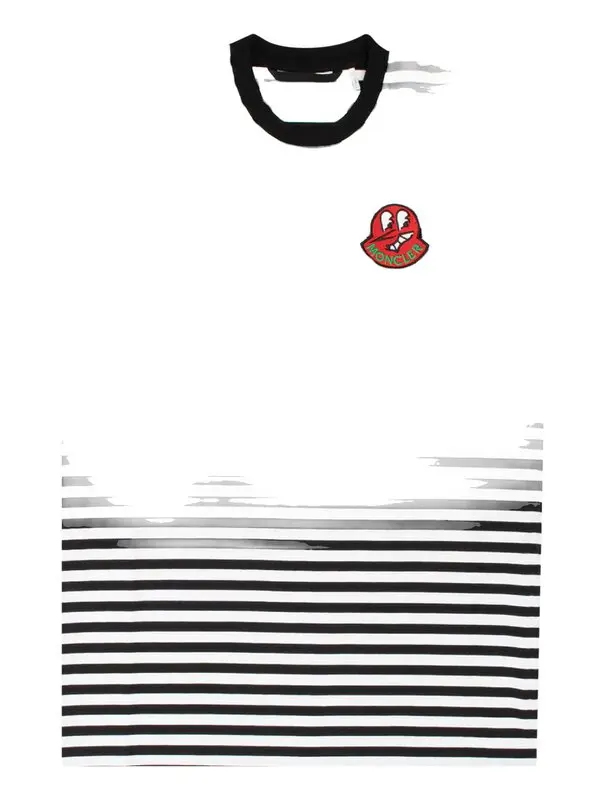 Moncler Logo Patch T-shirt 'dark - Grey