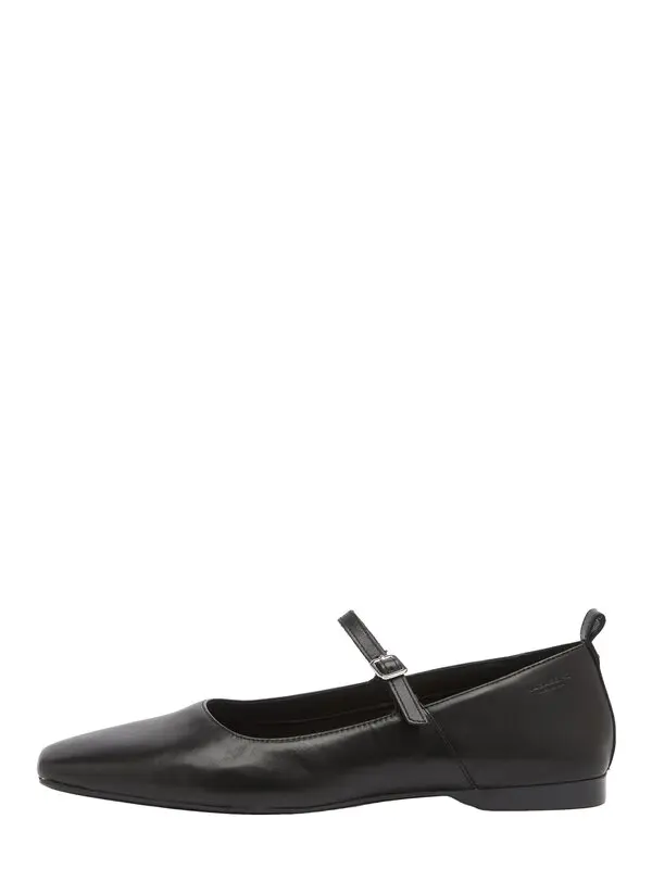 VAGABOND SHOEMAKERS Delia Ballet Shoe - Black