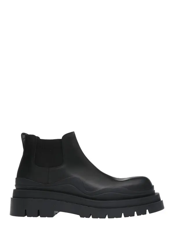 Bottega Veneta Leather Tire Chelsea Boots - Black