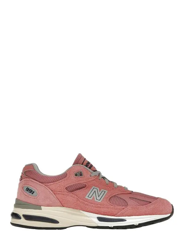 NEW BALANCE 991v2 Miuk Brandied Apricotin Sneakers - Pink/grey