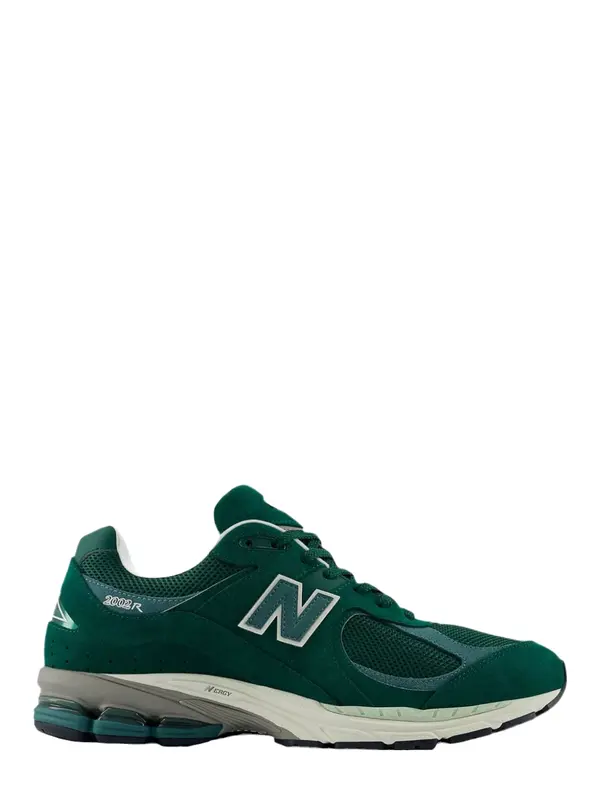 NEW BALANCE 2002r Sneakers - Green