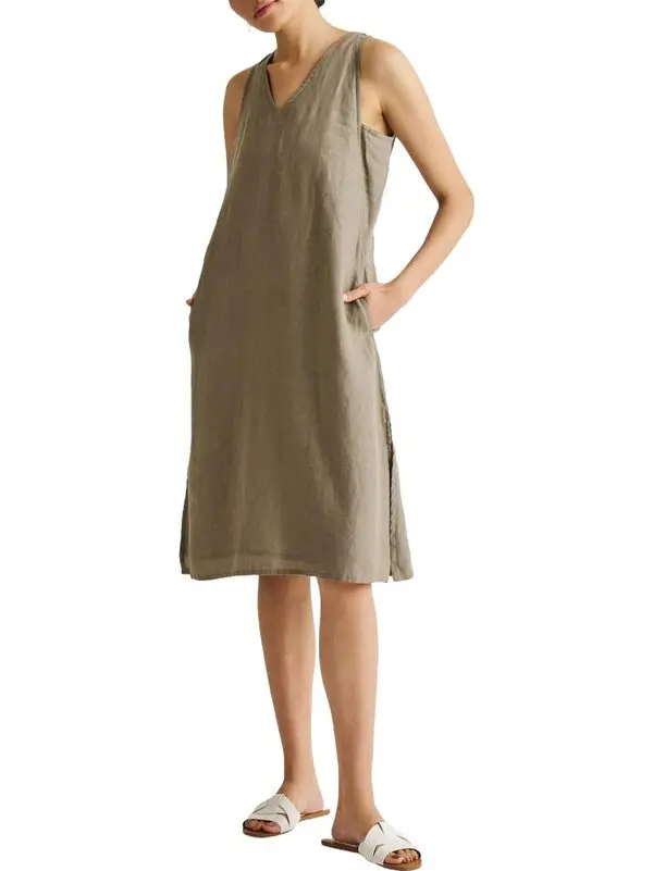 REISTOR V-neck A-line Midi Dress With Pockets - Dark Green