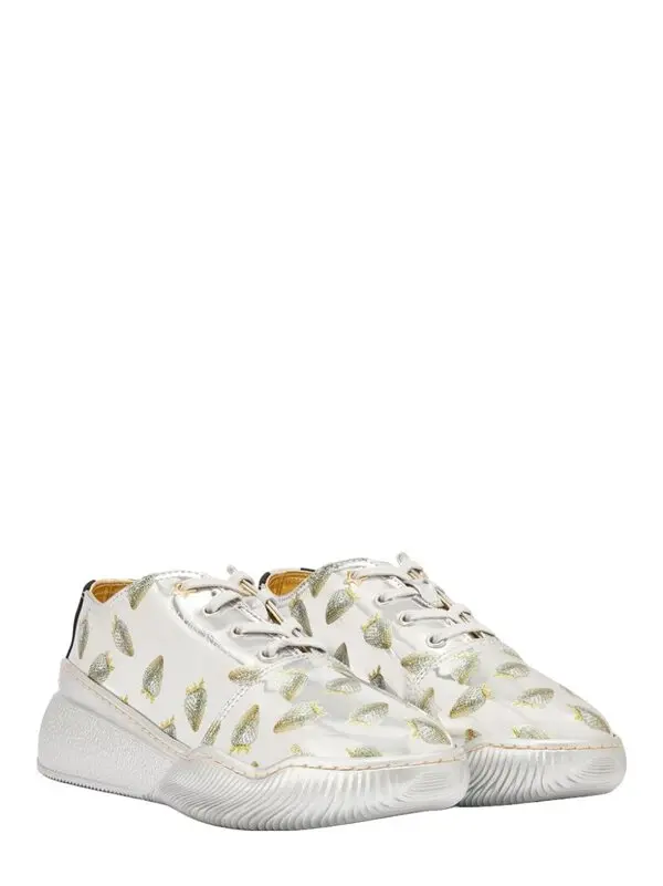 Stella McCartney Strawberry Print Sneakers - Silver
