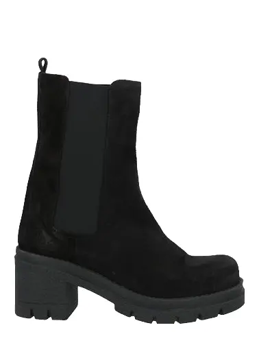 TREND Ankle Chelsea Boots - Black