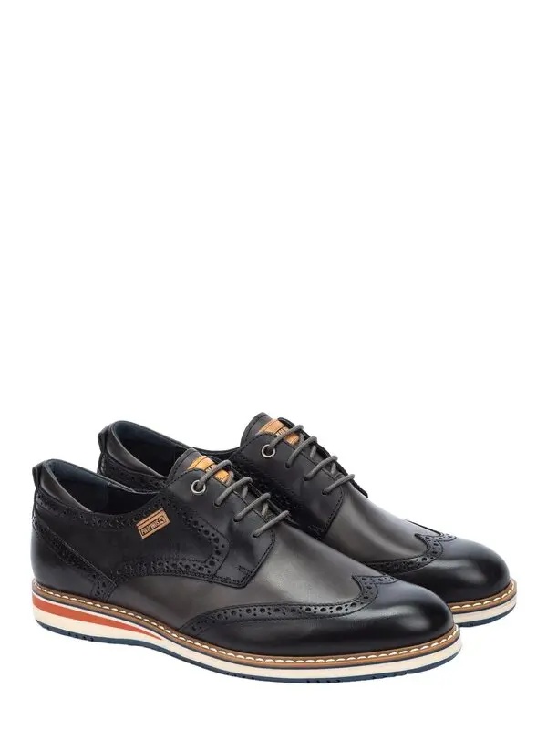 Pikolinos Avila Wingtip Derby - Black