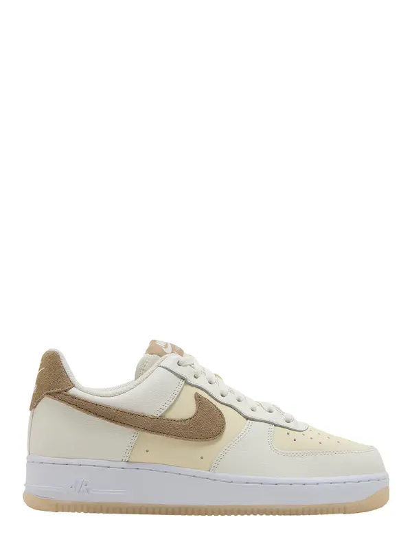 Nike Force 1 ’07 Lv8 Sneakers - Cream