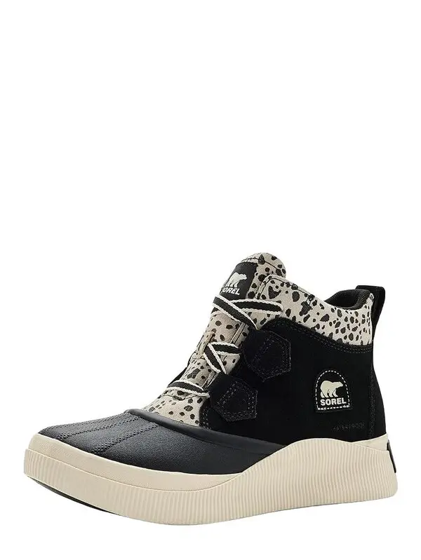 Sorel Waterproof Lace-up Leather And Suede Boots - Chalk/black