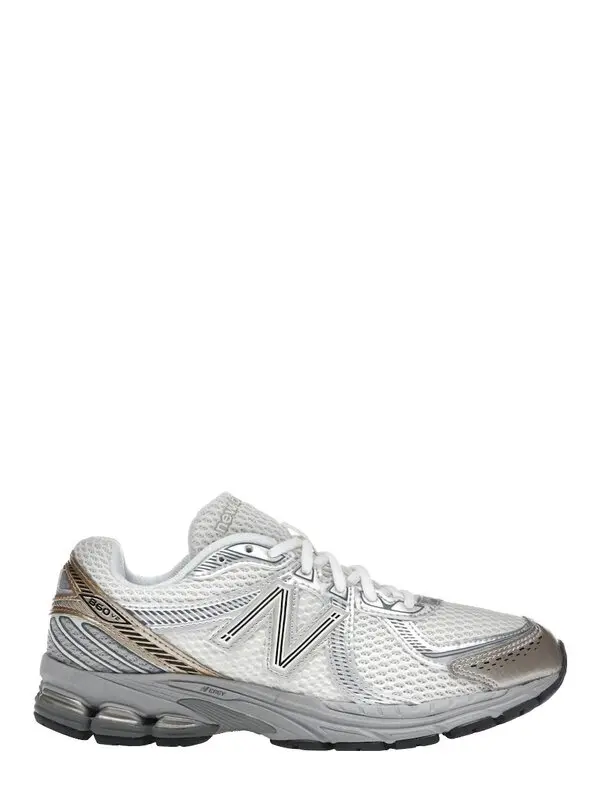 NEW BALANCE 860v2in Athletic Sneakers - Sea Salt/gold Metallic