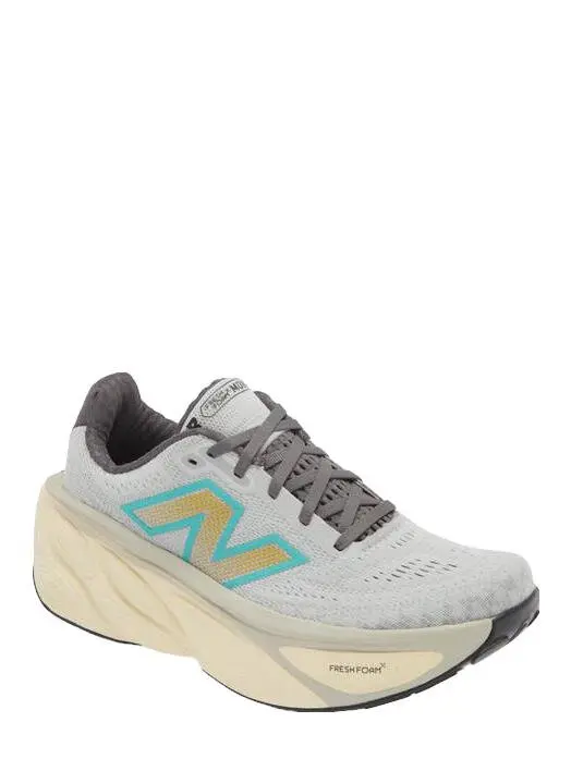 NEW BALANCE Fresh Foam X More V5 Running Shoe - Brighton Grey/calcium